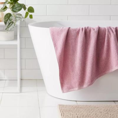 China 100% Terry Cotton Oversized Bath Towel Ultra-Soft Plush Pile 80x160cm Superior Absorbency for sale