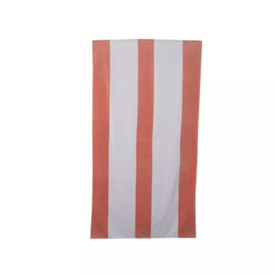 China Pink White Wide Stripe Beach Towel 100% Cotton Quick Dry 70x140cm Custom Size for sale