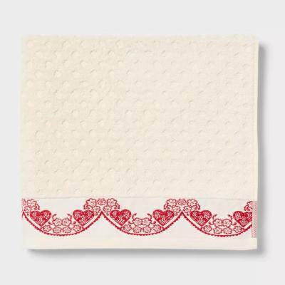 China 600gsm Turkish Cotton Embroidered Heart Bath Towel 180x100cm Romantic Gift for sale