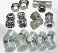 China Sleeve Type Hydraulic Tube Fitting Reducer Tube Adaptor with Swivel Nut 90-Degree Elbow for sale