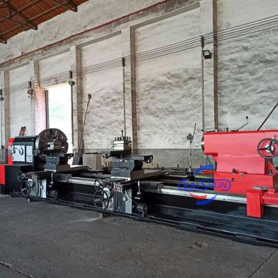 China Heavy Duty CW61160 Metal Turning Lathe 130mm Spindle Bore 22kw 16 Ton Load Capacity for sale