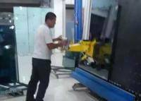 China Visual Mobile Vacuum Glass Suction Lifter Full Remote Control 4 Sucker for sale