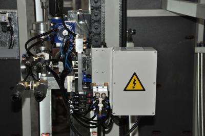 China GLASS MANUFACTURING EQUIPMENT INSULATING GLASS PRODUCTION LINE AUTOMATIC SEALING ROBOT for sale
