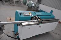 China LJTB01 butyl extruder machine is used for spreading aluminum spacer frames evenly with hot melt butyl. for sale