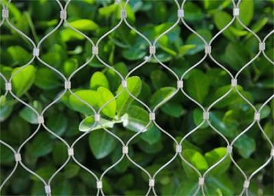 China 2.5mm Aisi 304 Knotted Wire Rope Mesh Hand Making 7X19 for sale