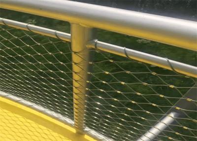 China Hammock Welded Garden Fencing Wire Mesh Trapezoid Rhombus Shape For Stairs Railing Infill for sale