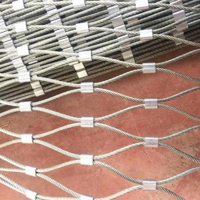 China 3.0mm 304L Stainless Steel Cable Mesh Netting Diamond Shape Flexible For Garden Fence for sale