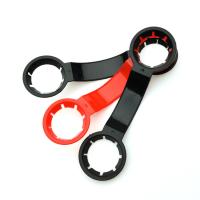 China HDPE Plastic Bottle Handles For 38-49mm Bottles Beverage Carry for sale