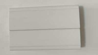 China Decorative Wood Frieze Moulding 8ft 10ft Custom Sizes Precision ±0.3mm Durable Carved Interior Trim for sale
