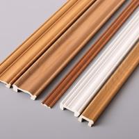 China Decorative Wooden Mouldings Easy Installation Varnished Finish for Interior Decoration for sale