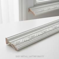 China Decorative Wooden Window Frame Moulding Painted Finish 0.5 to 1 Inch Thickness Easy Installation for sale