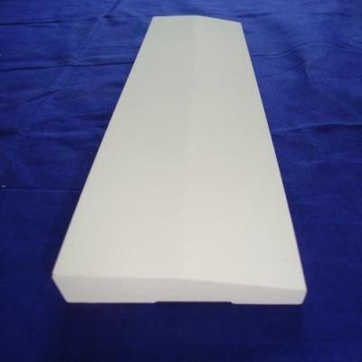 China Custom Kiln Dried Finger-Jointed Wood Mouldings 14-300mm Width 6-106mm Thickness for Construction & Decoration for sale