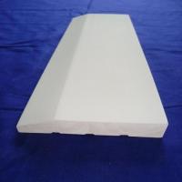 China Eco-Friendly White Wood Baseboard Mouldings - Kiln Dried 10-13% MC, Custom Sizes 14-300mm Width for sale