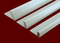 China Decorative Wooden Mouldings Smooth Texture Durable Varnished Finish Easy Install OEM Custom Color for sale
