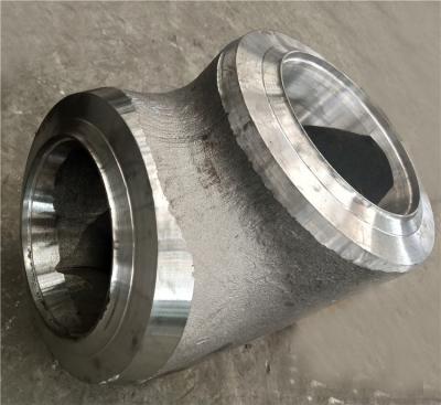 China A335 Wp91 Steel Pipe Tee Fittings , T Connector Plumbing Asme B16.9 for sale