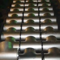 China Seamless Butt Weld Reducing Tee Sch40 Dn50 ANSI ISO Standards for sale
