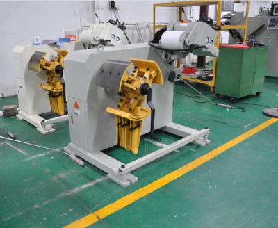 China Nc Servo Feeder Straightening Steel Decoiling Machine Power Press For Leveling Metal Strip for sale