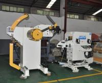 China Uncoiler 3 in 1 Coil Handling Decoiler Straightener Feeder 300mm Width for sale