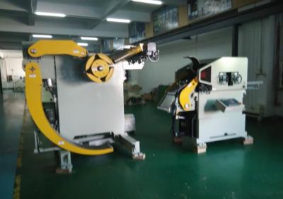 China Coil Blanking Line With Decoiler And Straightener / Nc Roll Feeder Machine for sale