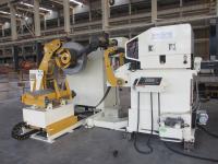 China Automation Flattening Coil Feeding Equipment Stamping Rack And Leveling 3  In 1 for sale