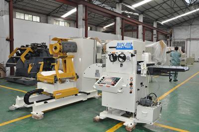 China Super Pivot NC Servo Feeder , Stamping Product Processing Automatic Feeder for sale