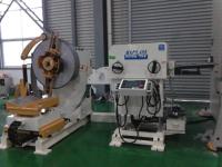 China Metal Sheet Straightening Machine , Press Feeding Equipment Leveling Accuracy for sale