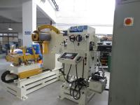 China Material Frame 3 In 1 Leveling Machine NC Feeder Hydraulic Pressure Arm for sale