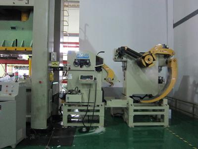 China Heavy Material Rack Press Feed Equipment Sheet Metal Discharging Automation for sale