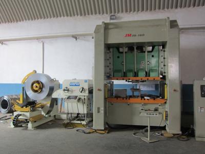 China Disc Feeder Steel Plate Straightening Machine Metal Roll Punch Stamping Equipment for sale