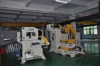 China Roller Feeder Hydraulic Steel Coil Uncoiler Automatic Feeding Equipment for sale