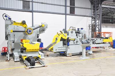 China Automatic Stamping Sheet Metal Decoiler Processing Of Thick Plate Materials for sale