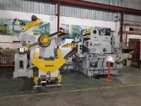 China Gear Feeder Sheet Metal Decoiler Machine For Coil , 12 Months Warranty Period for sale