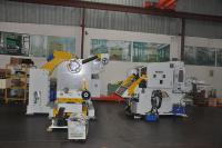 China Vertical Heavy Duty Steel Coil Uncoiler Straightening Equipment Roller Feeder for sale