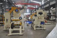 China Automated Uncoiler Servo Sheet Metal Coil Feeder Volkswagen Parts Stamping for sale
