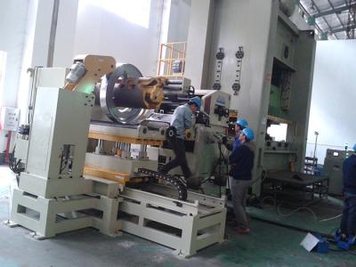 China Precision Nc Coil Feeder Straightener Machine 3 In 1 High Efficiency Punch for sale