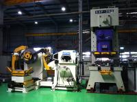 China High Speed Gear Feeder Sheet Metal Feeding Accuracy 12 Months Warranty for sale