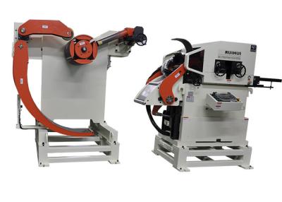 China Thick Plate 245N/Mm2 4.5mm Decoiler Straightener Feeder for sale
