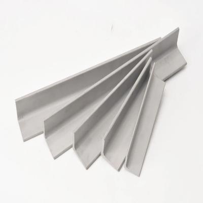 China Stainless Steel Angle Bar 304 316L Equal Leg Profile 20-300mm Building Material for sale