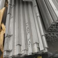 China Stainless Steel Angle Bar 304 316L Equal Leg Profile 20-300mm Building Material for sale