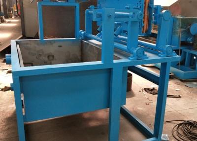 China 1000pcs/Hr Recycling Paper Egg Tray Machine Semi Automatic for sale