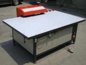 China Mini Heat Roller Press Machine for Double Glazing Glasses for sale