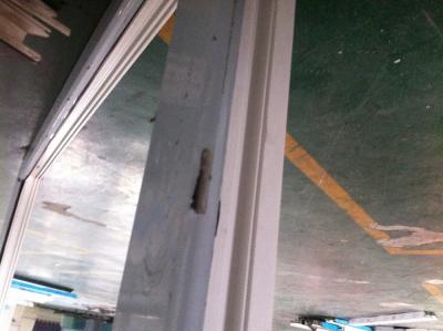 China Manual Water-slot Drilling Machine for PVC Windows and Doors for sale