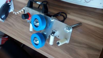 China Portable Pneumatic Manual Insulating Glass Manual Press Machine for sale