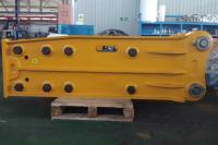 China Komatsu Digger Hydraulic Rock Breaker Attachment Alloy Steel 10-15 Ton100 for sale
