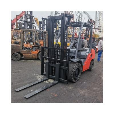 China Manufacture 3.5 Ton Diesel Forklift with Semi Lifter Pallet Truck and Routine Fork Width for sale
