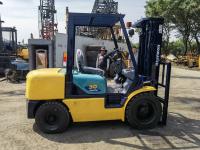 China 90% KOMATSU FD30 Forklift Manual Power Source at Longhua with FD40 FD50 FD70 for sale