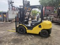 China Manual Power Source 3 Ton Komatsu FD30 Forklift for Smooth Warehouse Operations for sale