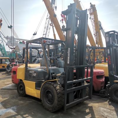 China Used Komatsu FD50 5 Ton Forklift Japanese Lifting Equipment in Excellent Condition for sale