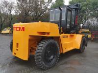 China TCM 20 Ton Diesel Forklift FD200 FD250 for Container Heavy Duty in Good Condition for sale