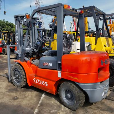 China Best Heli CPCD30 3 Ton Diesel Forklift with Routine Fork Length and Diesel Engine for sale